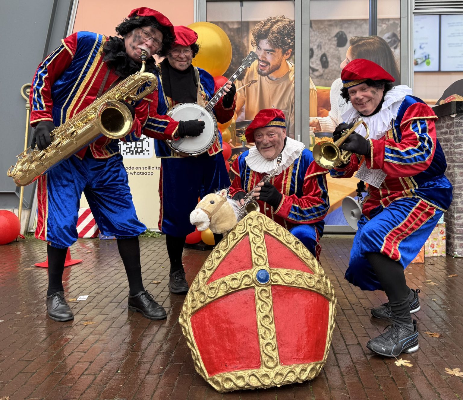 Pietenband - MACentertainment